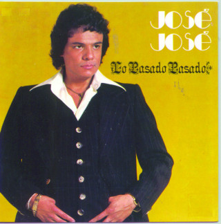 José José - Letra de "Almohada" | Lyrics at AZLyrics.com