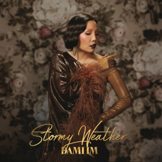 Dami Im - Music Keeps The Score Lyrics | AZLyrics.com